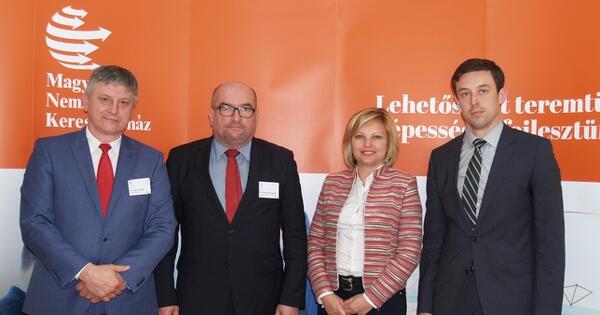 Folytatódik az MNKH Exportakadémia - Piac&Profit