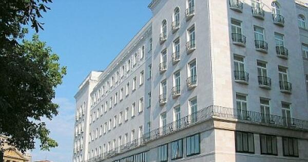 16 milliárdért kiszállnak az izraeliek a Meridienből? - Piac&Profit